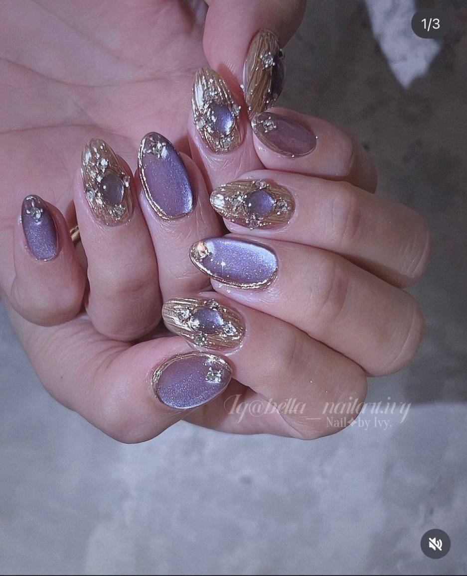 Purple Fantasy Cat Eye – Alaaya.pk | Buy Press-on nails in Pakistan ...